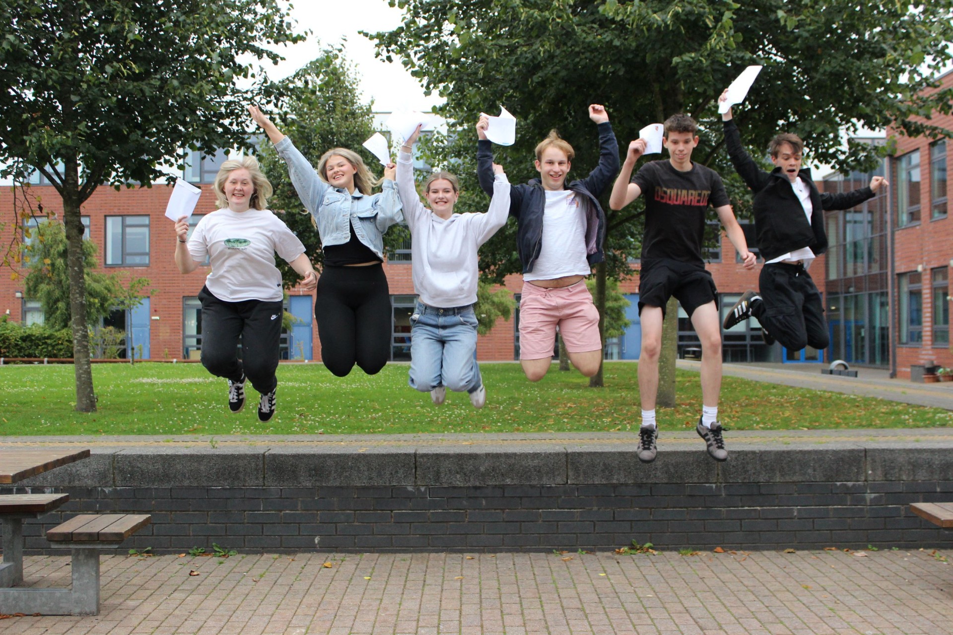 Rainford High Sixth Form students celebrate A-level and BTEC success ...