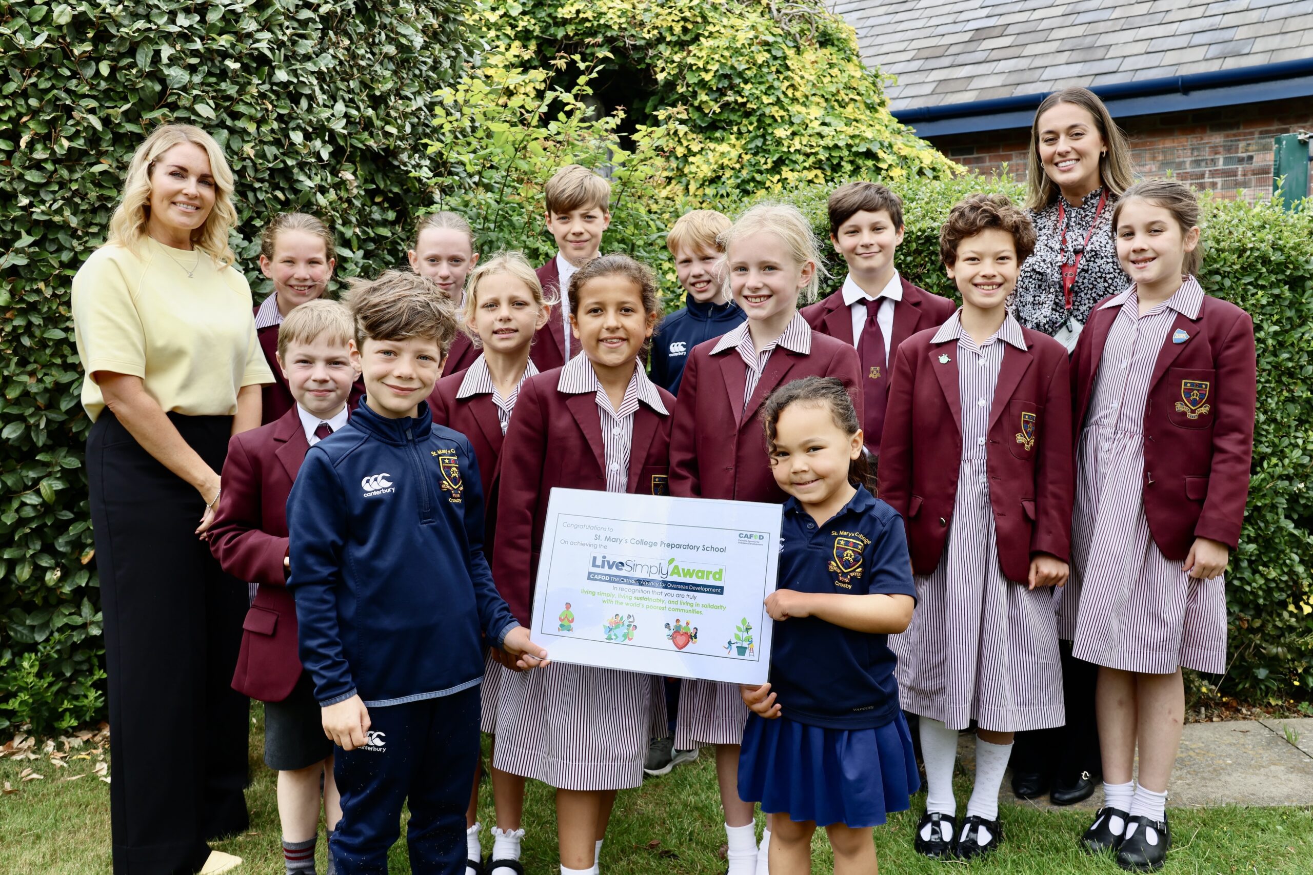 St Mary’s College Preparatory School achieves LiveSimply Award ...